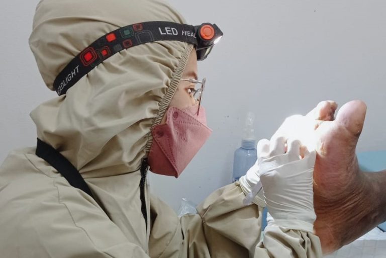 Rumat, Spesialis Luka Diabetes - Smart Bintaro